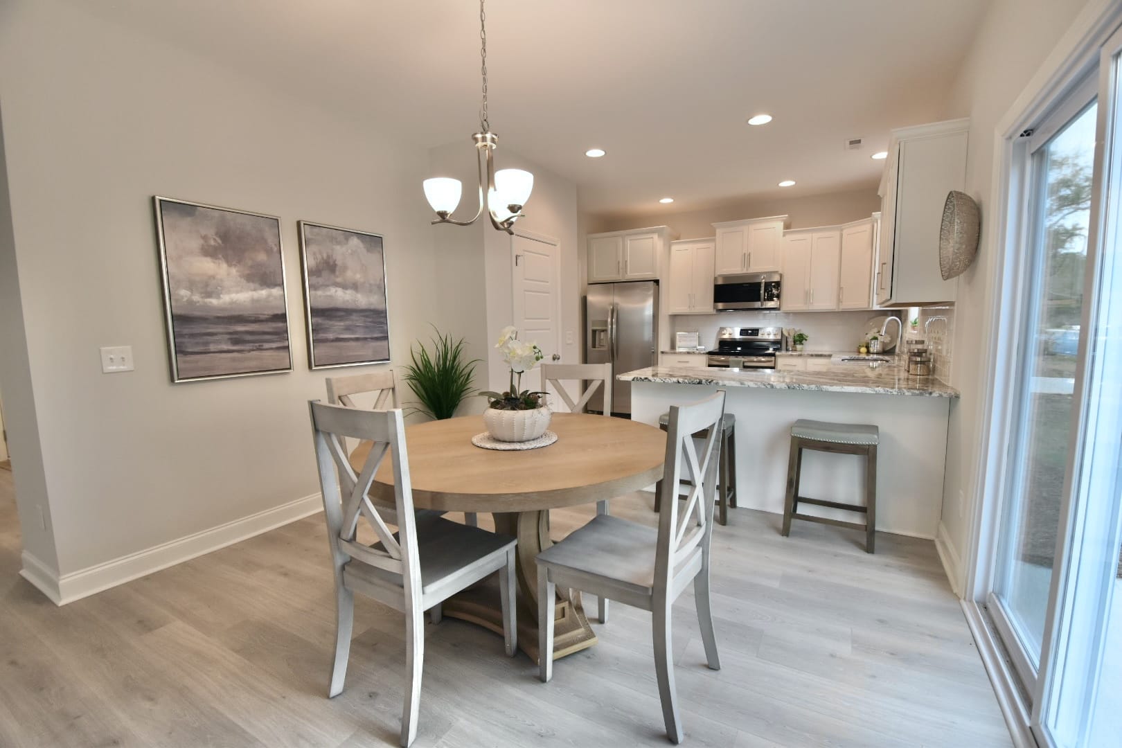 Kitchens and Dining Rooms Photo Gallery | Stevens Fine Homes