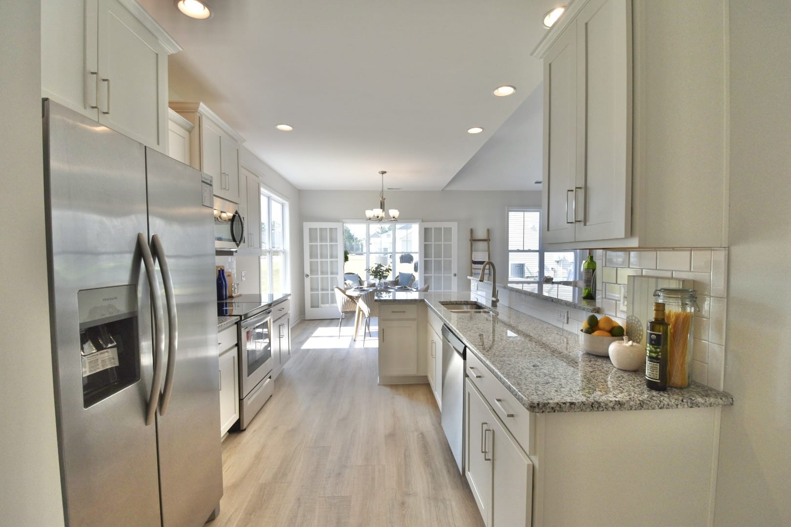 Kitchens and Dining Rooms Photo Gallery | Stevens Fine Homes